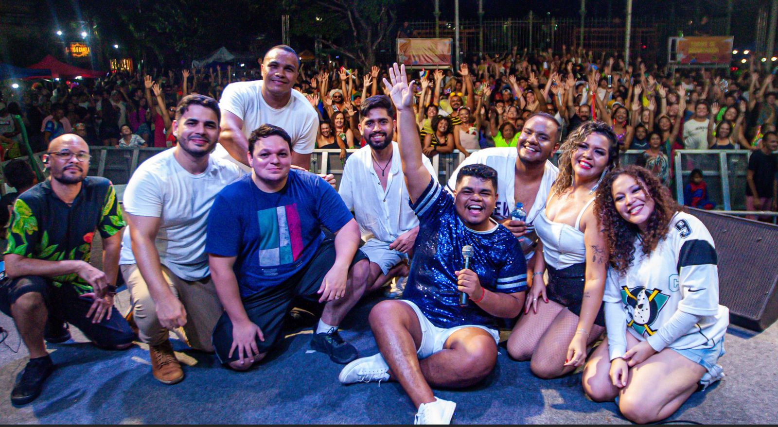 Axé invade a programação do pré-carnaval da Vila Azul do Mar em mais um ...